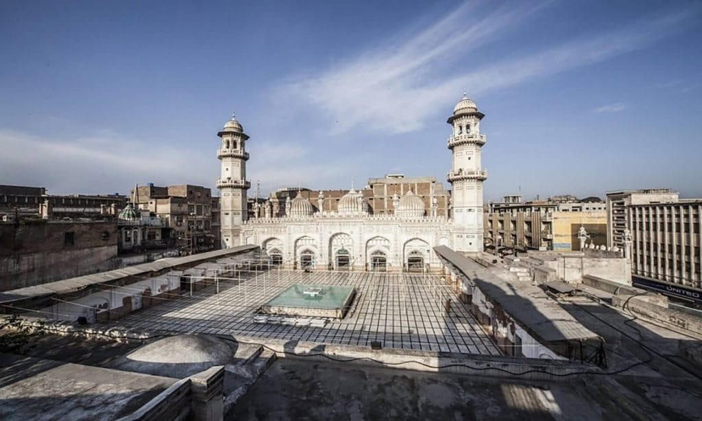 20 Must-Visit Mosques in Pakistan | Primarc Studio